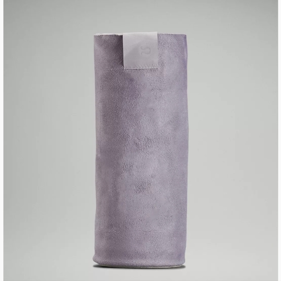 lululemon athletica | Bath | Nwt Lululemon The Towel Ombre Glide ...